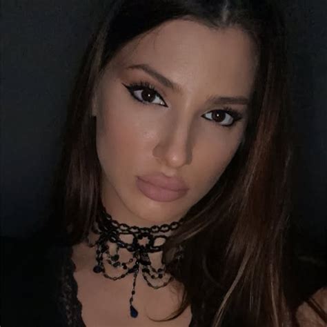 Roxyg6x • Threads Say More