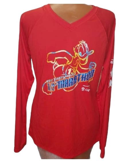 Champion Walt Disney World Med Marathon 2015 V Neck T… Gem