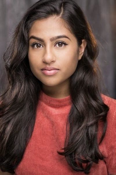 Halema Hussain About Entertainment Ie