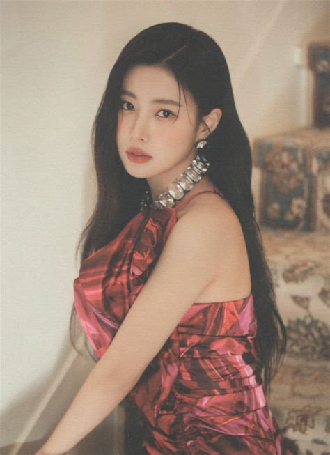 Cuộc Sống Hiện Tại Của Cựu Thành Viên Kang Hyewon Izone Ra Sao Bloganchoi