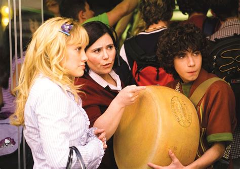 Adam Lamberg Joins Lizzie Mcguire Revival As Gordo Pic