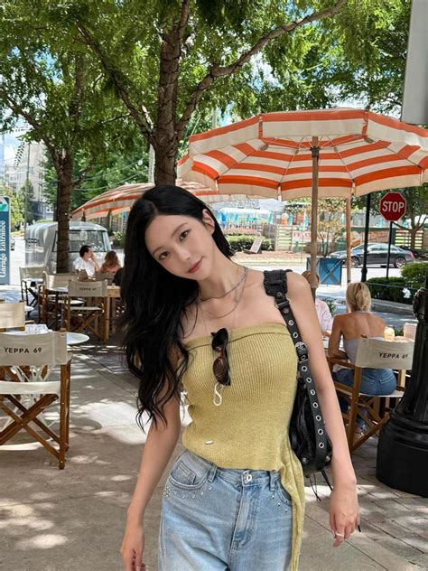 우행시 떠오르는 한낮”윤하정 완연한 여름→청량 미모 도약