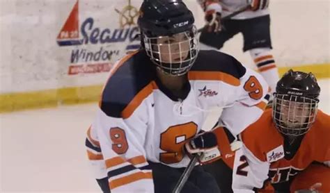 Allie Lacombe Womens Ice Hockey Syracuse University Athletics