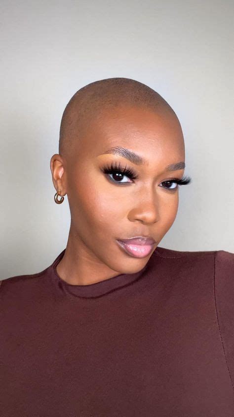 Pin By Mia Smith On Fashion Shaved Hair Short Hair Cuts Bald Head Women
