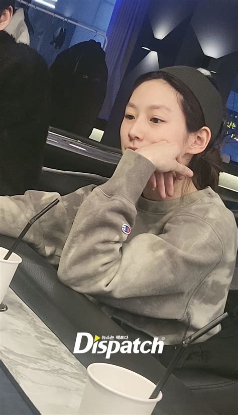 더쿠 독자패치 생활고 레이스김새론 홀덤 플레이 포착