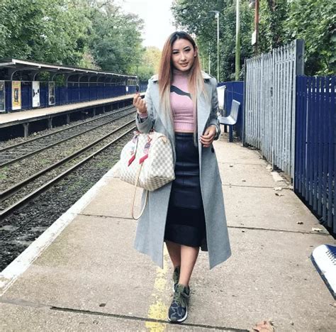 50 Best Pencil Skirt Outfit Ideas With Styling