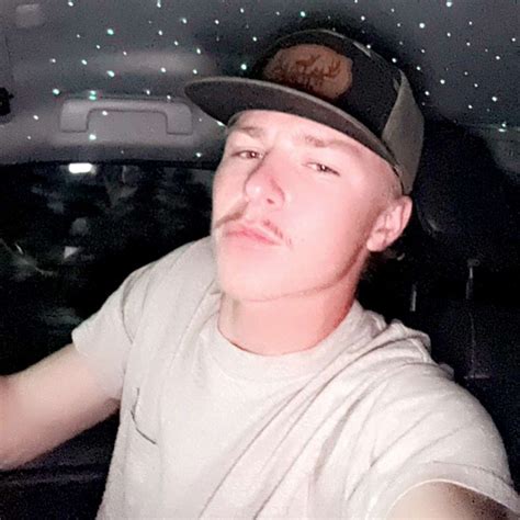 Daniel Combs Dcombsss Snapchat Stories Spotlight And Lenses