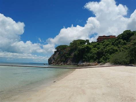 Leela Beach Hotels Resorts Bungalows Accommodation Koh Phangan