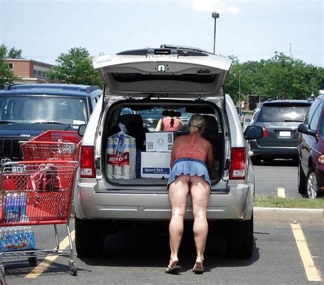 Flashing In Public Stores 200 Pics Xhamster