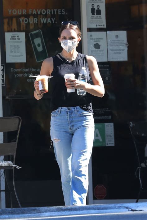 Katharine Mcphee In Casual Outfit Starbucks In Bel Air 02042022