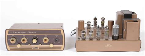 Lot 135 Leak Stereo 20 Amplifier And A Leak