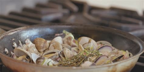 Cockles Moosemeat And Marmalade