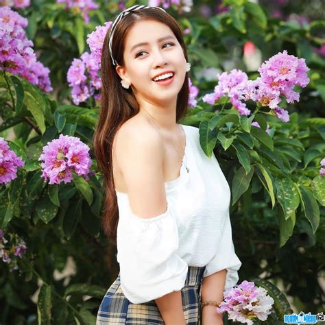 Ca Sĩ Bùi Hoàng Yến