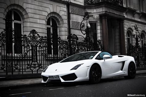 배경 화면 런던 화이트 검은 포토샵 단색화 거리 도로 사진술 Lamborghini Aventador 니콘 왕국 람보르기니 갈라도 스포츠카 로드스터