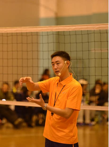 王世伟 成都体育学院体育教育学院（体操学院）