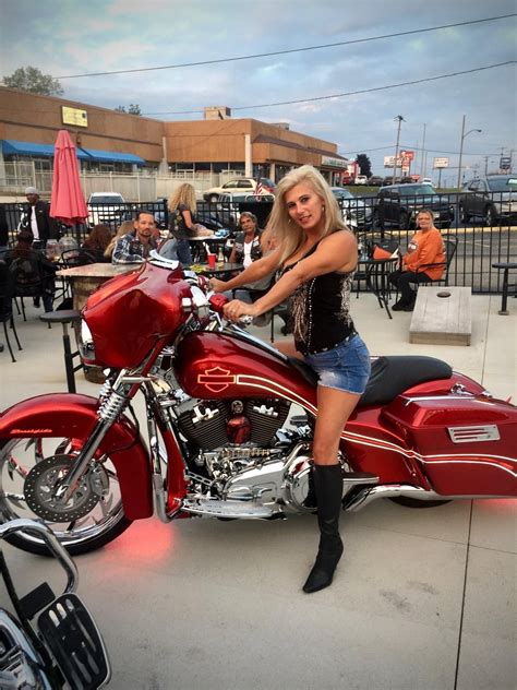 Pin By Kevin Clutter On My Saves Motorcycle Babes Biker Babes