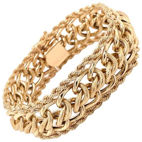 Vintage 1980s 14k Yellow Gold Wide Link With Rope Edge Bracelet At 1stdibs