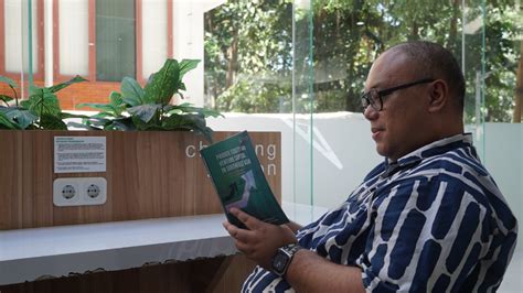 Dosen Sbm Itb Terbitkan Buku Tentang Pengelolaan Investasi Di Asia