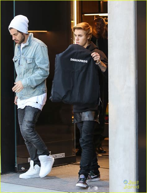 Justin Bieber Twerks During Hilarious Repeat After Me Episode Watch