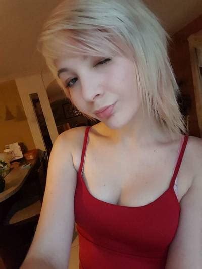 Lisa New Haircut Tumbex