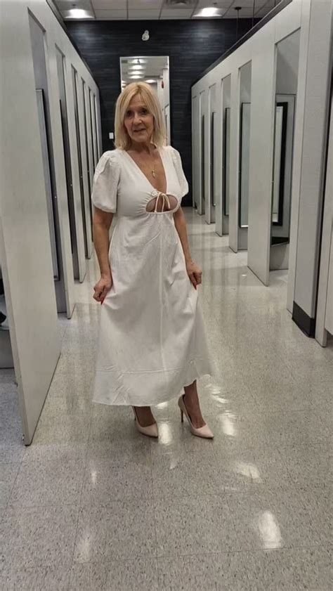 Carleen Ceraldi Non Inseguire Il Mio Fuoco Se Non Riesci A Gestire La Mia Scottatura Italy