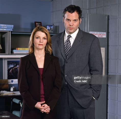 Kathryn Erbe As Detective Alexandra Eames Vincent Donofrio As