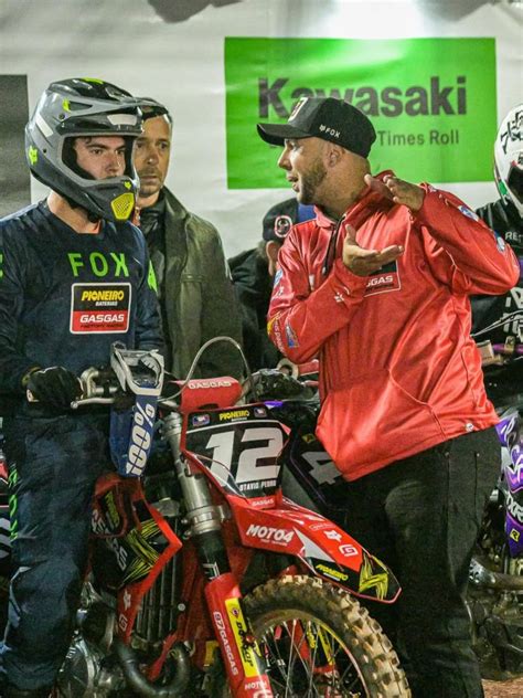 Otávio Pedro Anuncia Saída Da Baterias Pioneiro Gasgas Racing Team Após