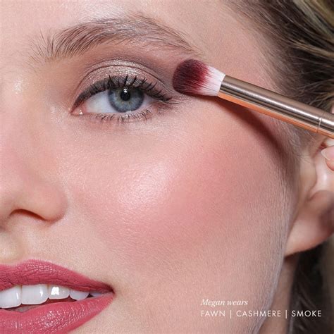 In Neutral Eyeshadow Palette Wander Beauty