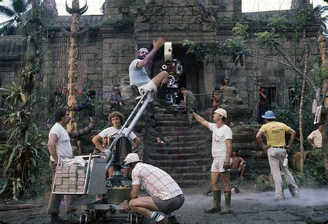 50 Amazing Behind The Scenes Photographs From The Filming Of