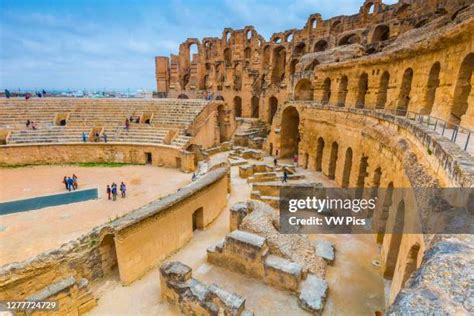 Roman Amphitheatres Photos And Premium High Res Pictures Getty Images