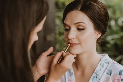 Book One On One — Lisa Boehm Beauty