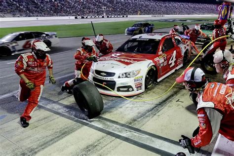 Brad Keselowskis Controversial Take On Nascar Pit Crews Sparks Heated