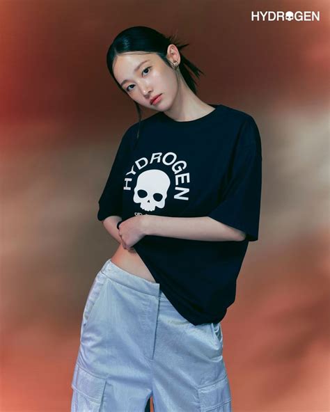 전종서 복근까지 공개 시구 여신에서 복근 여신으로 시사의창