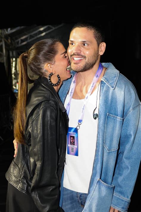 Deborah Secco Faz Primeira Aparição Com O Novo Namorado Dudu Borges