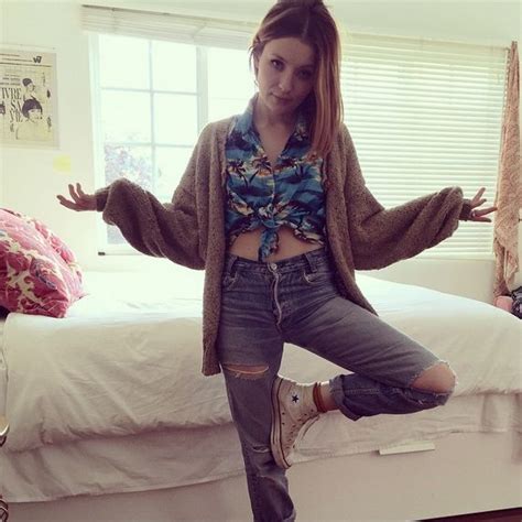 Emily Browning Fans Emily Browning Fashion How To Wear