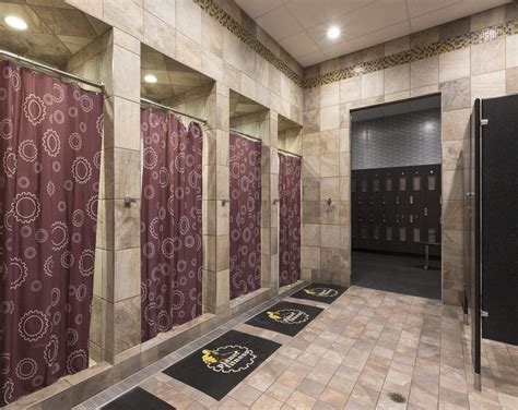 Does Jetts Gym Have Showers At Catharine Blanco Blog