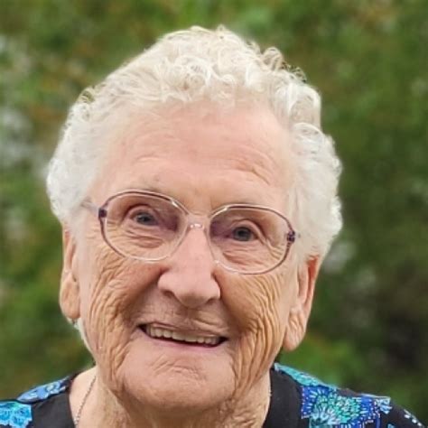 Dorothy Ethal Nightingale Taverna Funerals Swan Hill