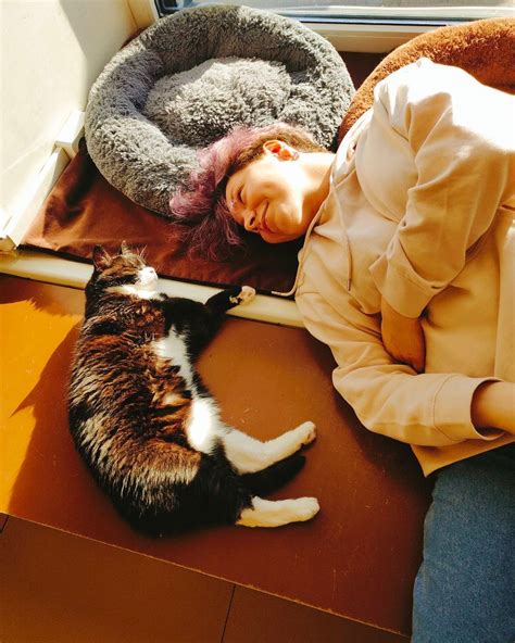 Fawn Fawnirl • Instagram Photos And Videos