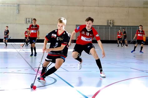 Ula Unihockey Langenthal Aarwangen Kurioses Tor Und Drei Punkte Aus
