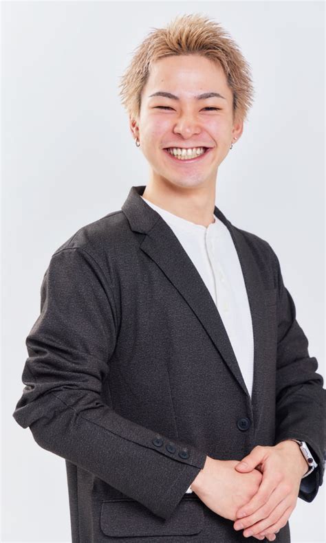 杉本 大樹laciel Par Noelケアリスト 堺市北区 北花田 中百舌鳥の美容室noel Hair（ノエルヘアー）rue De Noel（ルードノエル）