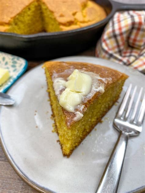 Easy Southern Cornbread Without Buttermilk Skillet Recipe Back To