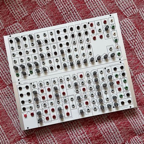 The Human Comparator 73 75 Serge Voice And Control Modular Reverb