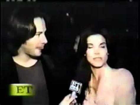 Keanu Reeves And Sandra Bullock Speed Short Interview Youtube