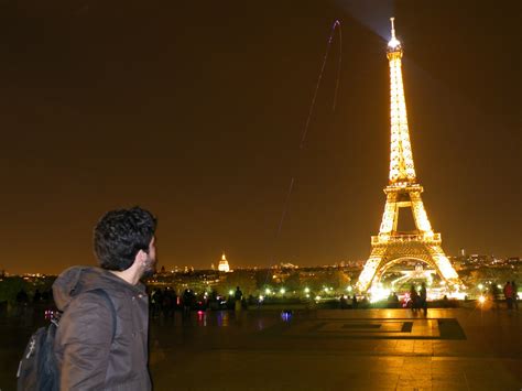Diário De Um W Paris A Noite França