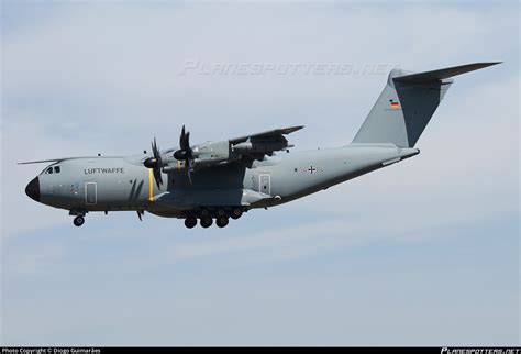 54 04 Luftwaffe German Air Force Airbus A400m 180 Photo By Diogo