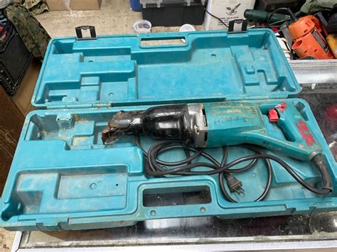 Reciprocating Saw Makita