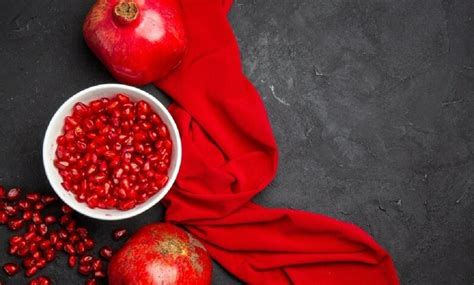 بهترین ترفندهای دانه کردن انار برای شب یلدا و مهمانی