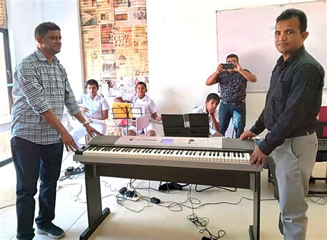 Dinesh Subasinghe Added A New Photo Dinesh Subasinghe