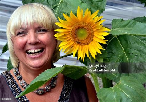 Claudia Roth Während Ihrer Sommertour 2012 News Photo Getty Images