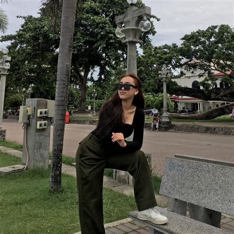 Rejelyn Acibron Maxino